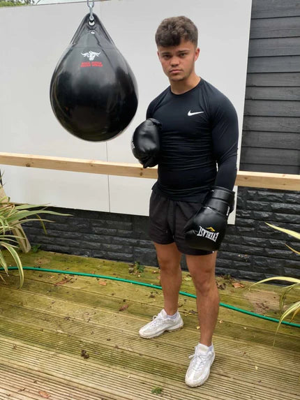 Punch Bag Workouts: A Beginner's Guide to Getting Started ...